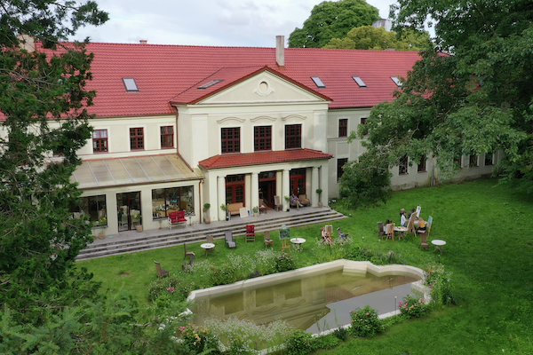 Baltic Manor houses